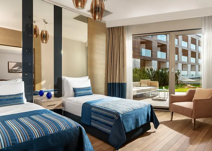 CROWNE PLAZA ISTANBUL - FLORYA HOTEL