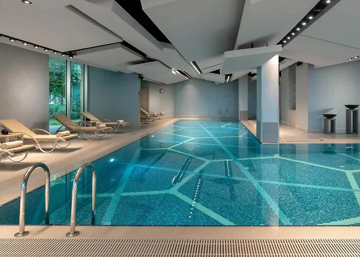CROWNE PLAZA ISTANBUL - FLORYA HOTEL